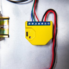 Shelly RGBW2 WiFi Operated Relay for LED Smart Strips | LinuxKit